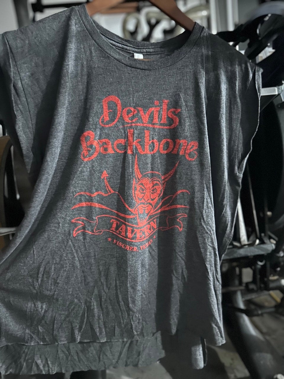 Grey Muscle Tee (Red-OG Devil) | Devils Backbone Tavern Shop